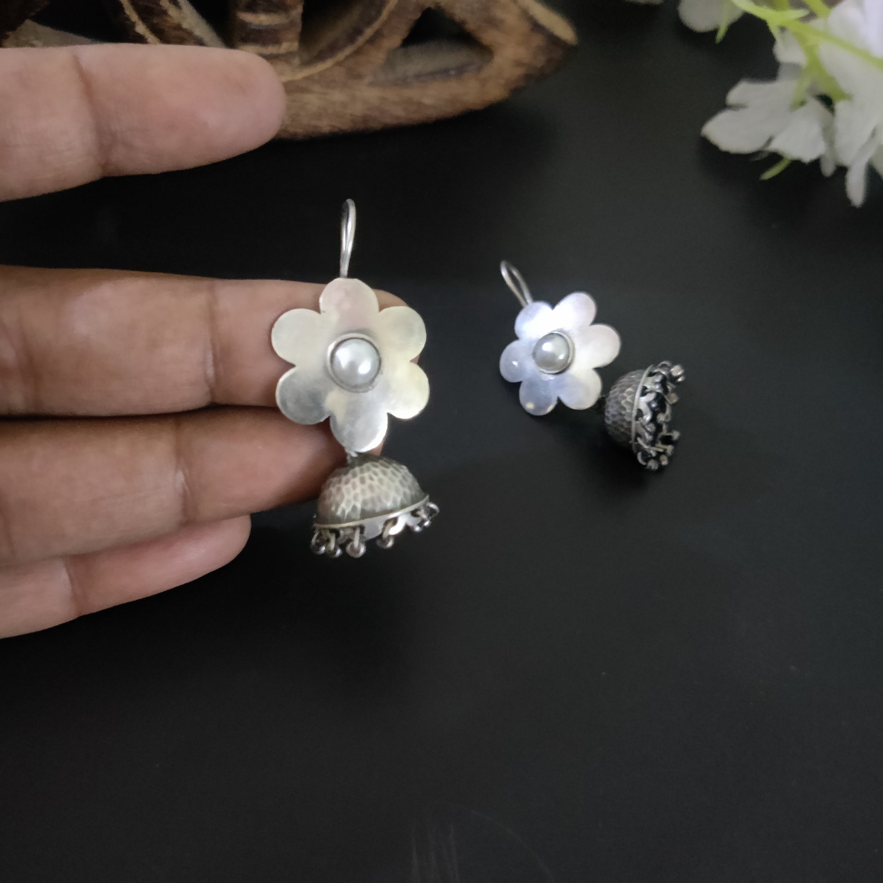 "Riyashi" Silver Look Alike Oxidized Earrings – The Fiona Store