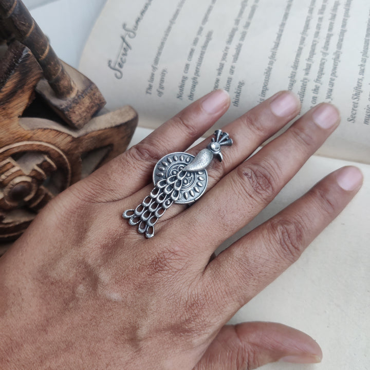 Intricate Statement Peacock Finger Ring – The Fiona Store