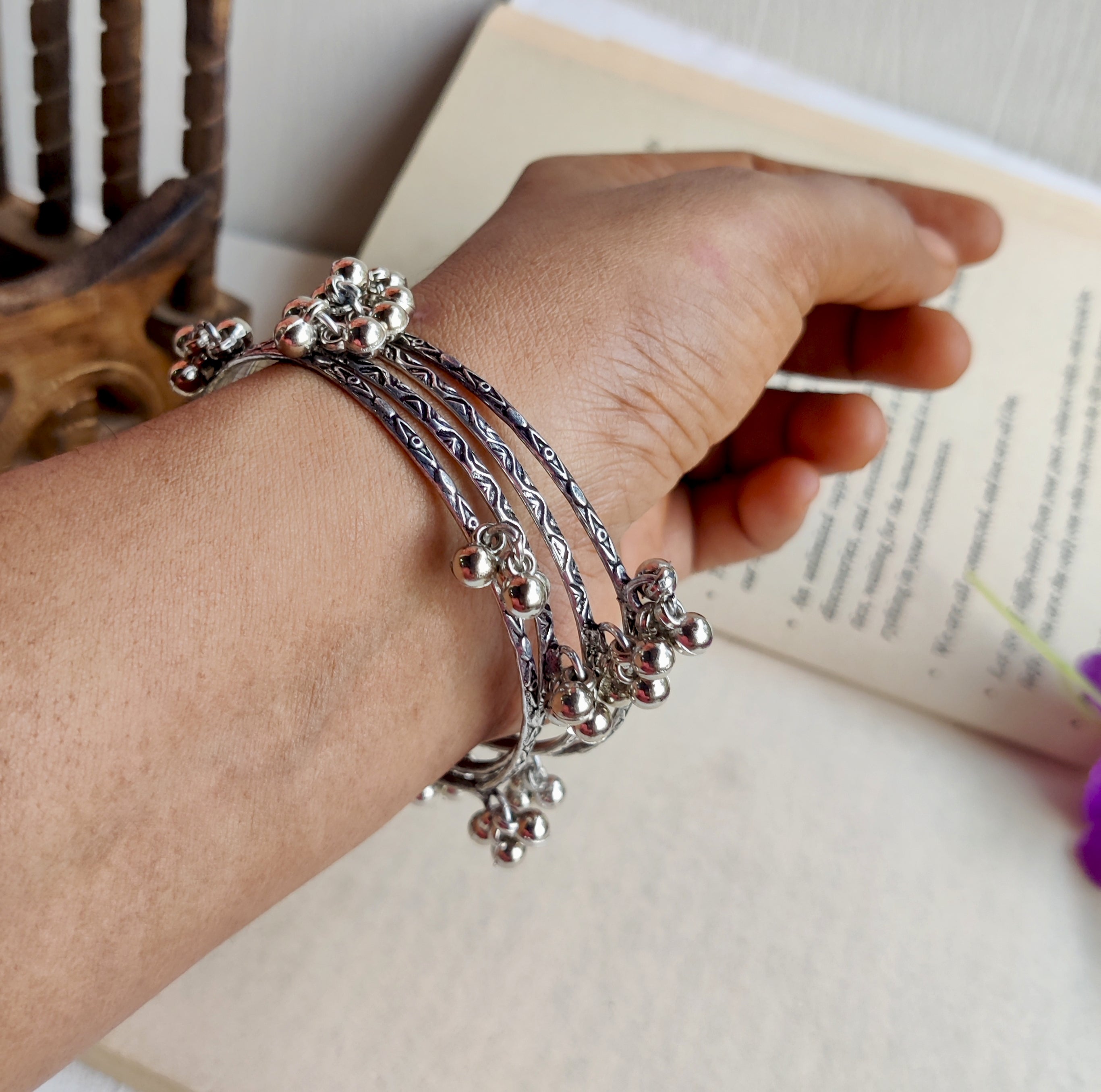 Stunning 4 piece Oxidised Bangles Set – The Fiona Store